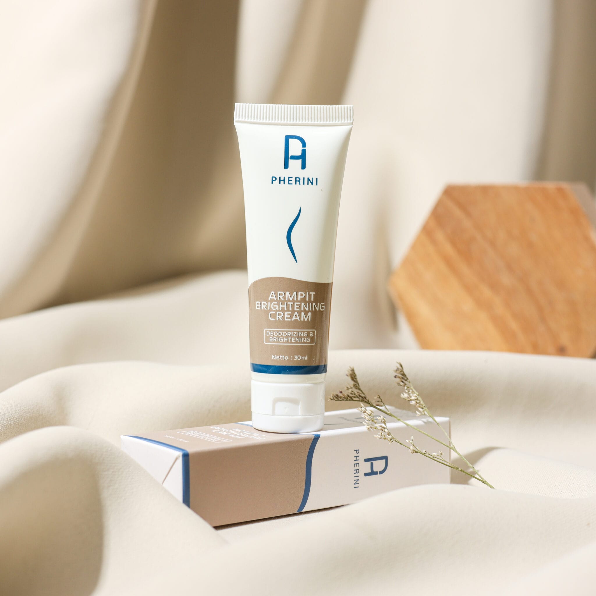 6 Rekomendasi Pemutih Selangkangan dan Pemutih Ketiak Terbaik 2025